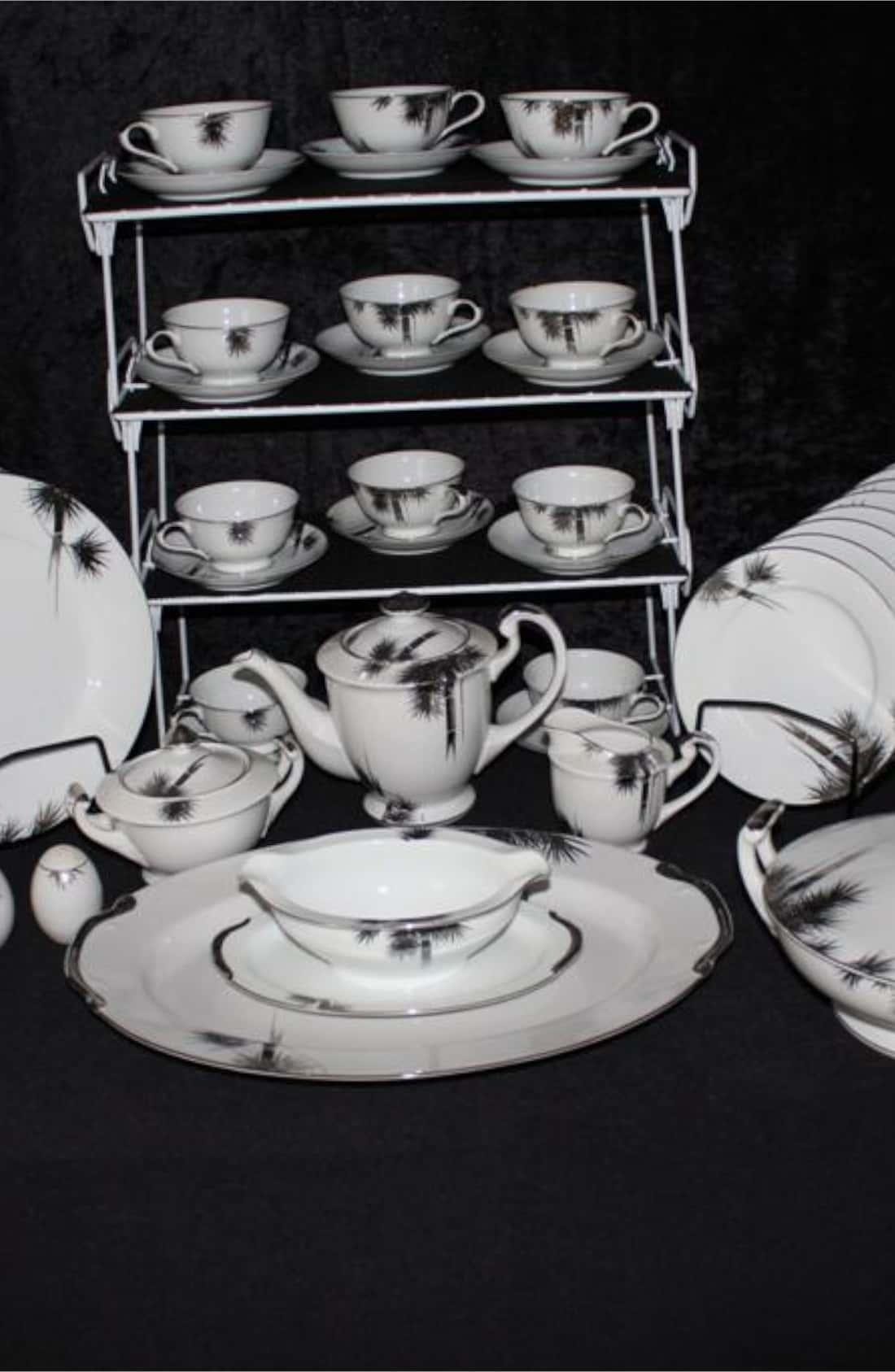 Kutani Bamboo Tree Pattern Bone China Dinnerware - McArthur Park Antiques